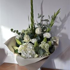 It's All White Now Yours Truly Flowers Lanark Florist